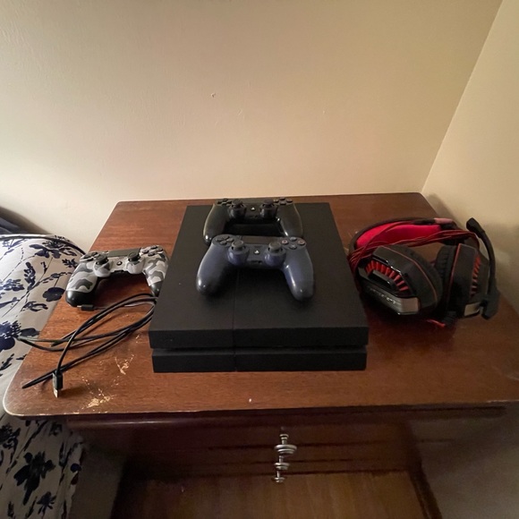 ps4 controller and headset bundle